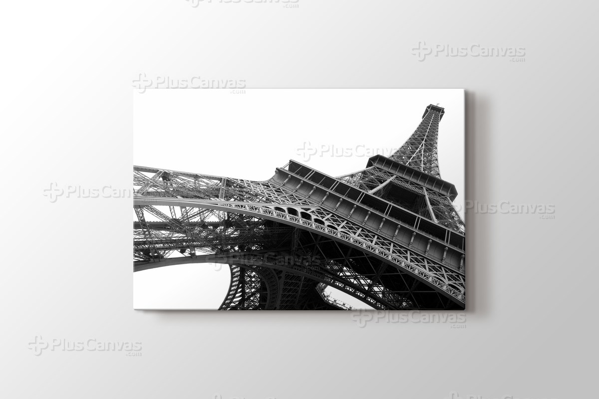 Eiffel Tower Perspective kanvas tablo. Paris. PlusCanvas.